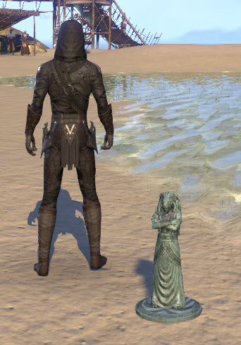 ESO Fashion | Statuette: Mane, Moons-Blessed (Elder Scrolls Online)