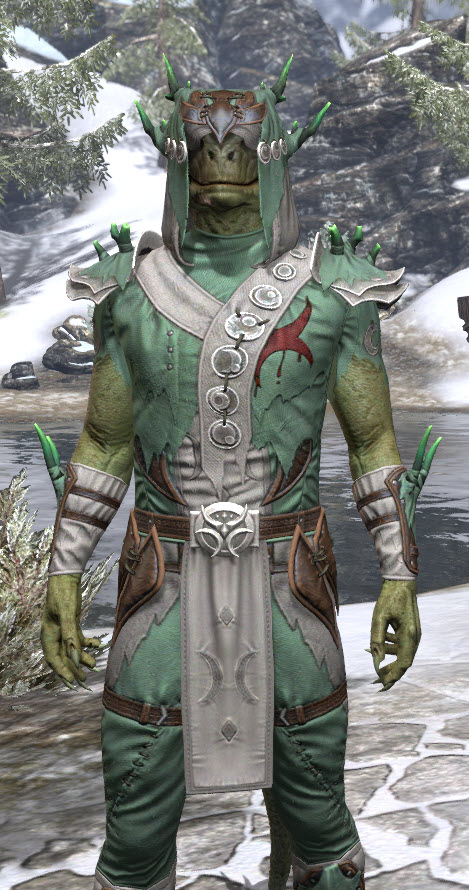 ESO Fashion | New Moon Priest Homespun (Elder Scrolls Online)