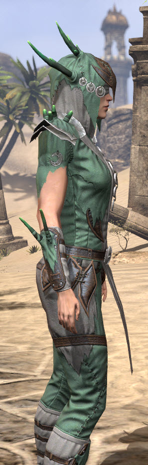 ESO Fashion | New Moon Priest Homespun (Elder Scrolls Online)
